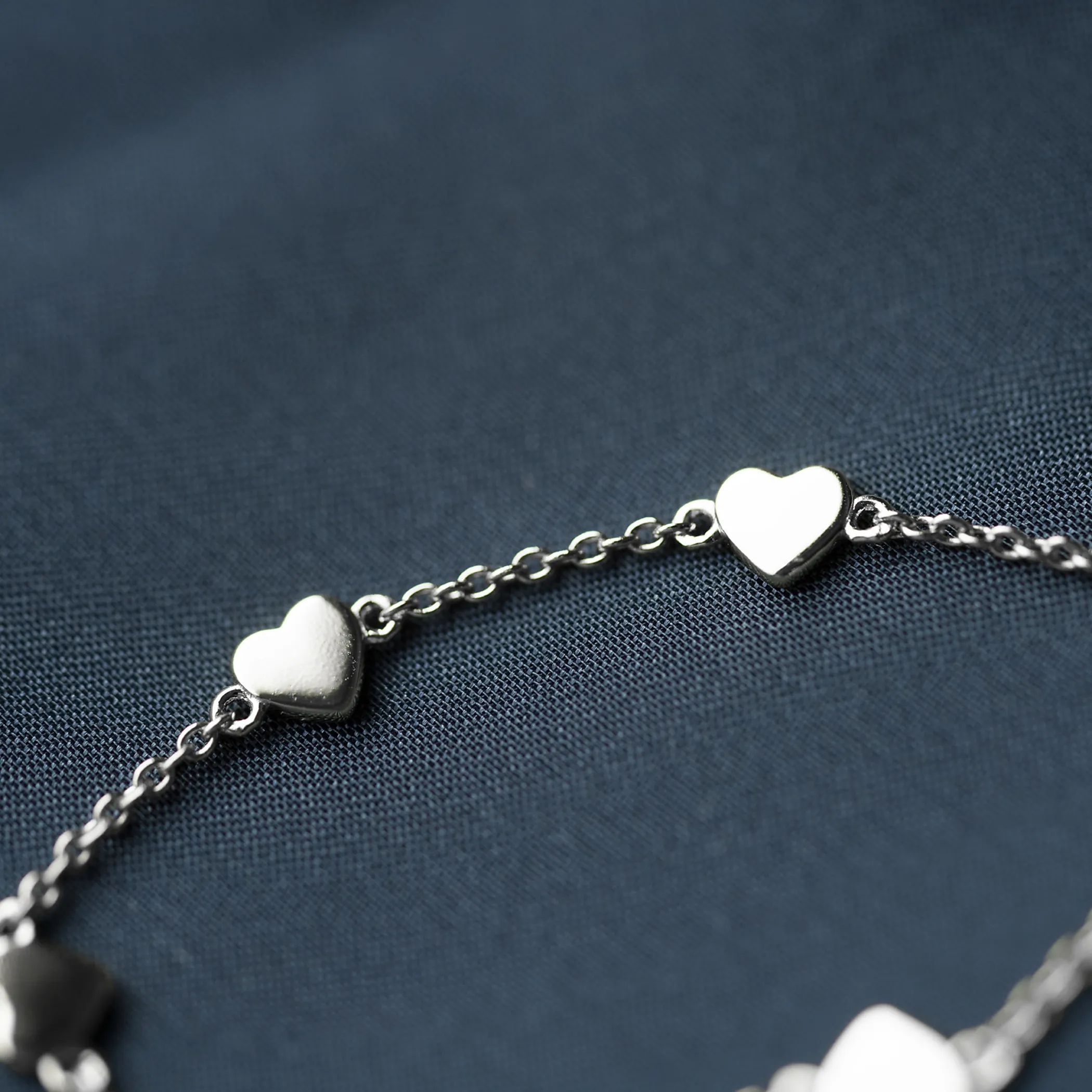 Armbånd til barn i 925 sølv med hjerter | Gullfunn